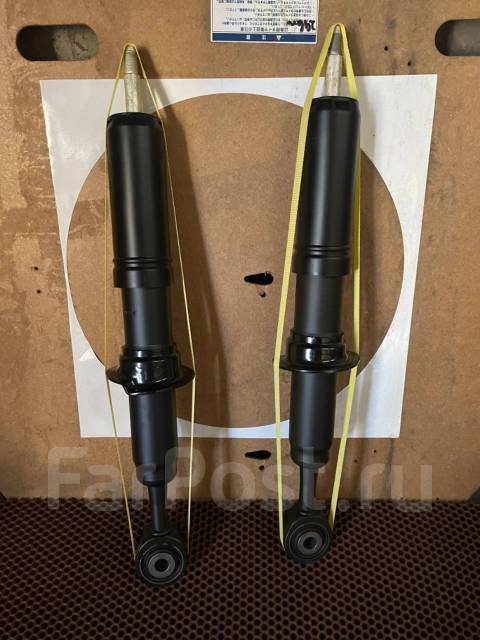 Стойки передний Toyota Land Cruiser 200 купить в Хабаровске по цене: 16 ...