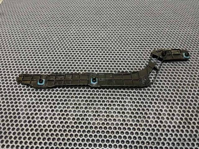 Крепление бампера Toyota Land Cruiser 2012 5215560070 VDJ200 1Vdftv ...