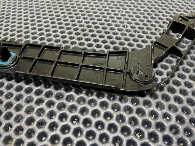 Крепление бампера Toyota Land Cruiser 2012 5215560070 VDJ200 1Vdftv ...