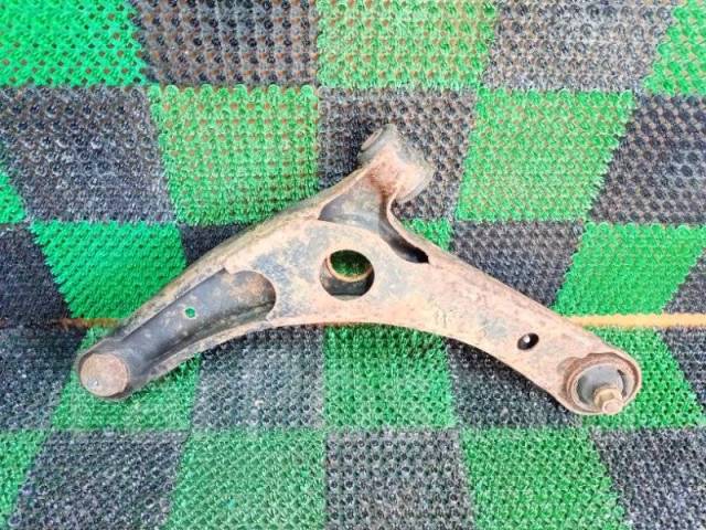 Рычаг подвески Mitsubishi Outlander 4013A010 CW5W 4B12, передний правый ...