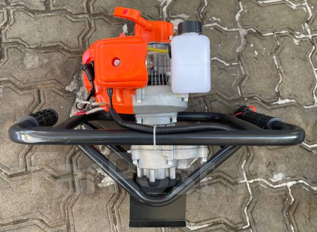 Мотобур бензиновый с шнеком 250мм - Рыболовные принадлежности в Хабаровске