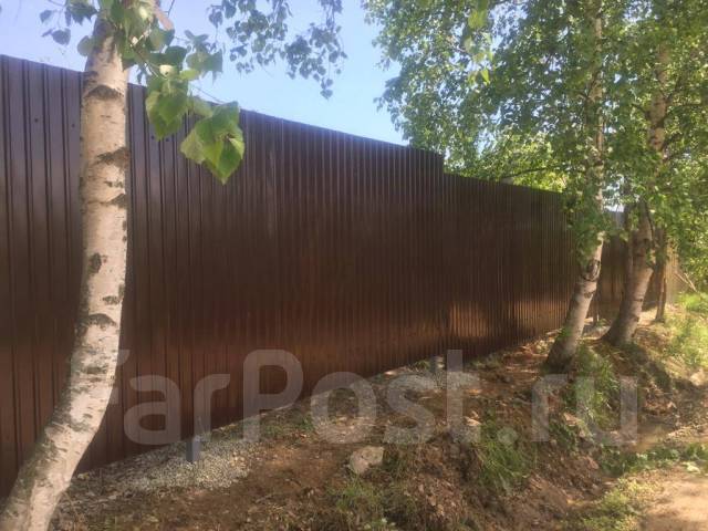Забор 2 м из проф листа от 3700 руб. за один метр с мат во Владивостоке