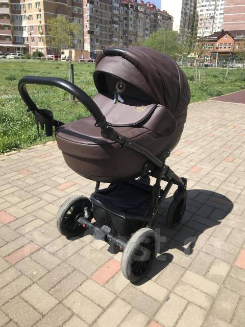 Детская коляска 3 в 1 - Коляски и переноски в Хабаровске
