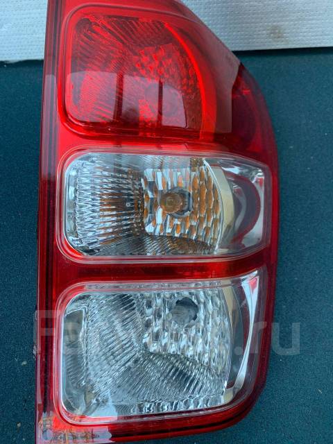 Стоп-сигнал Suzuki Grand Vitara/Escudo купить во Владивостоке по цене ...