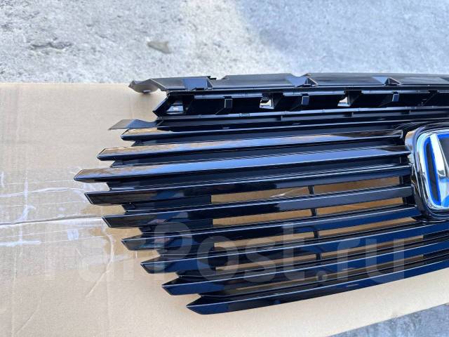 Решетка радиатора Honda Vezel RV5, RV6, RV3 купить во Владивостоке по ...