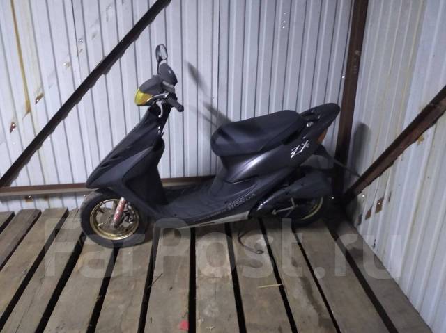 Honda Dio AF35 ZX, 49 куб. см. 2х тактный, с пробегом, исправен, скутер, бензин, без птс, в ...