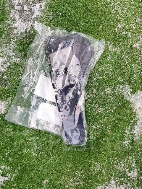 Крепление бампера Новое Prado 17+ Toyota 5211560220, правое переднее ...