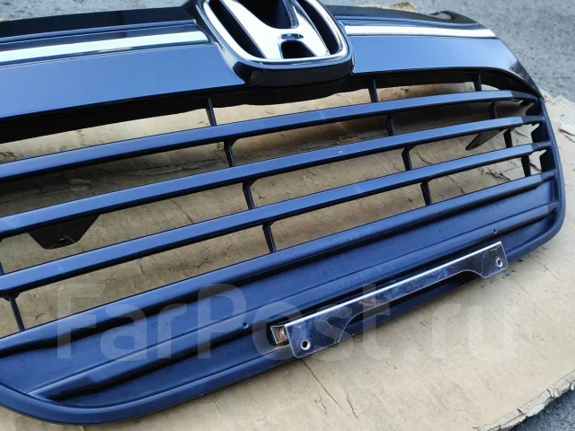 Решетка радиатора Honda Vezel (HR-V) Дорестайлинг купить во ...