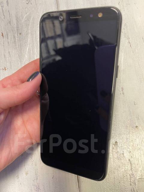 Samsung Galaxy A6, 32 гб, моноблок, черный, 3G, б/у, в наличии. Цена: 6 000₽ во Владивостоке