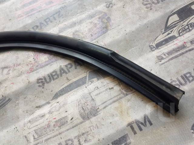Уплотнитель на заднее крыло правый, Subaru Forester SJ5 FB20A 2013 №66 ...