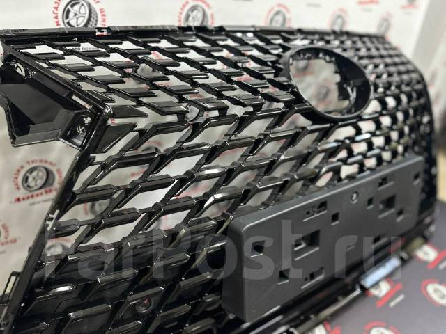 Решетка RX350, RX200t. RX450H в стиле 2020. Под стандартный бампер ...