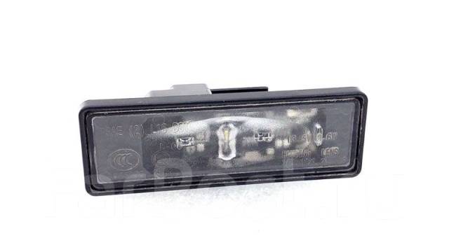 Плафон подсветки номера Renault Arkana 2022 265108990C JC H5H, задний ...