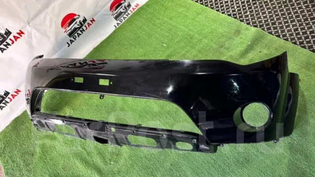 Бампер Mitsubishi Outlander CW5W, передний