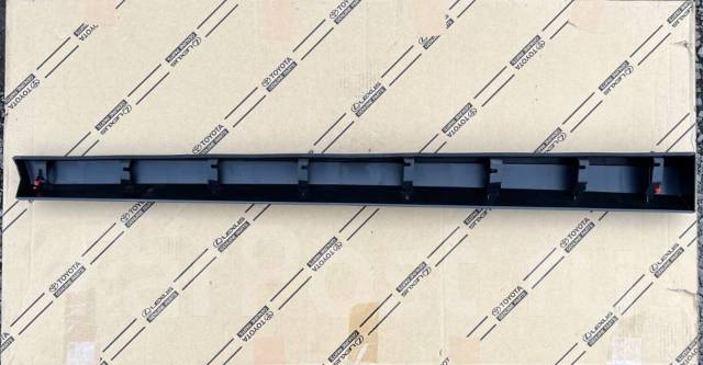 Накладка Двери Lexus RX200T RX300 RX350 RX450H 75071-48100 купить во ...