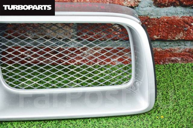 Решетка радиатора Subaru Forester 91121SA050 SG5 EJ20 купить в Находке ...