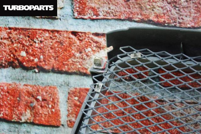 Решетка радиатора Subaru Forester 91121SA050 SG5 EJ20 купить в Находке ...