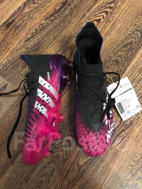Бутсы. Adidas Predator Freak, 39, 40, новый, в наличии. Цена: 13 000 ...