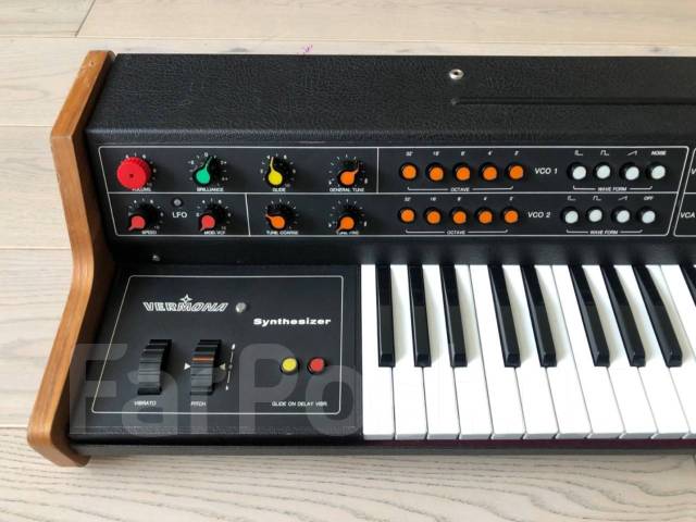 Аналоговый синтезатор Vermona 1982г, б/у, в наличии. Цена: 25 000₽ во ...