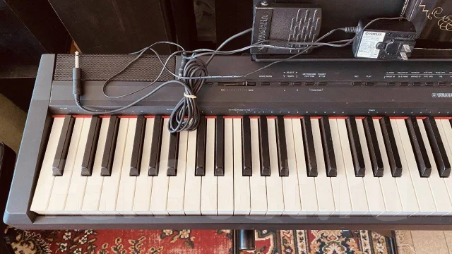 Цифровое пианино Yamaha P-115B - Клавишные во Владивостоке