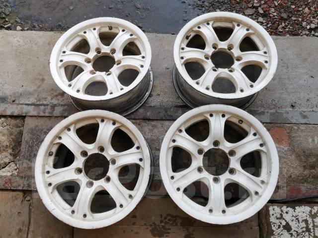 Белые диски Japan Racing - Диски во Владивостоке