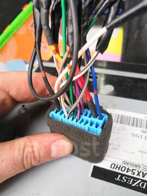 Переходная фишка магнитолы suzuki jimny sierra jb43w, б/у, в наличии ...