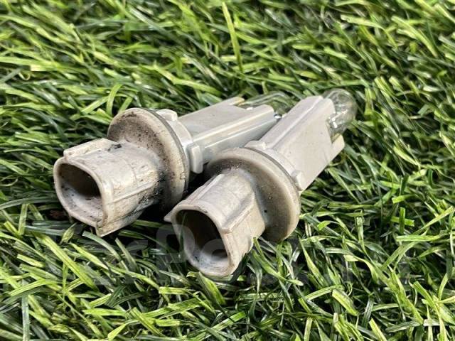 Патрон фары Toyota Town Ace Noah 1998 9007560004 SR50 3SFE, передний ...