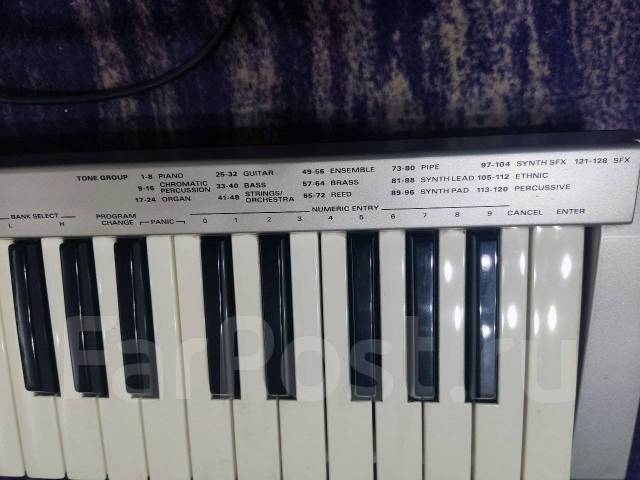 MIDI-контроллер Roland PC-300, б/у, в наличии. Цена: 13 000₽ во ...