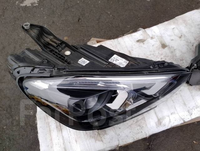 Фары на Mercedes GLE 167 full led оригинал б/у купить в Москве по цене ...