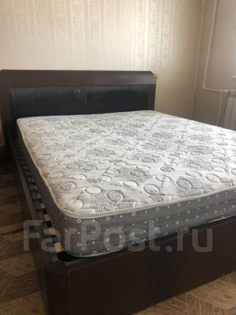 Продам кровать Лазурит с подъёмным механизмом, б/у, в наличии. Цена: 15 ...