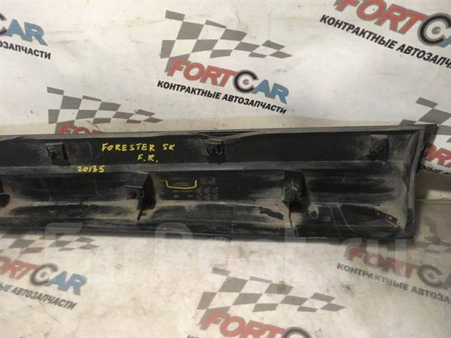 Накладка на дверь Subaru Forester 91112SJ220 SK5, передняя правая ...