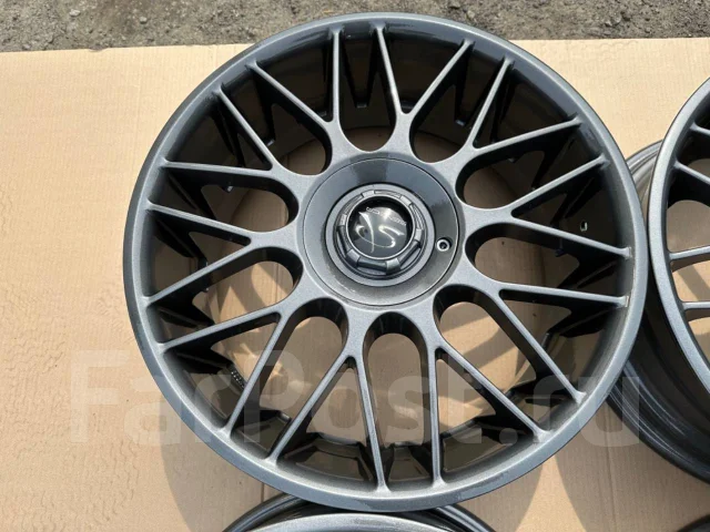Made in Japan. Темный графит Kosei Seneka R17 5x100 5x114.3, 17", 1 шт ...