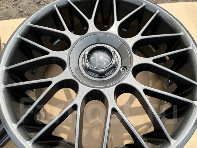 Made in Japan. Темный графит Kosei Seneka R17 5x100 5x114.3, 17", 1 шт ...