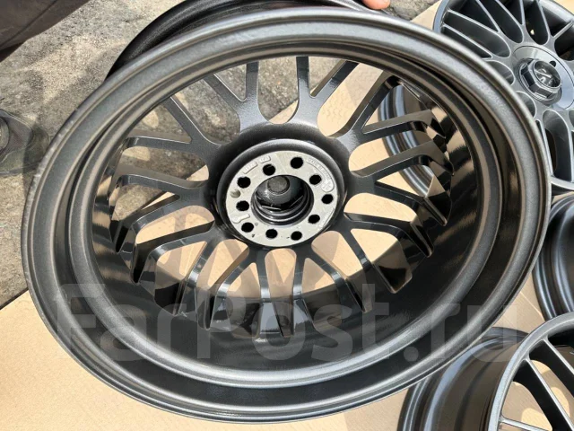 Made in Japan. Темный графит Kosei Seneka R17 5x100 5x114.3, 17", 1 шт ...