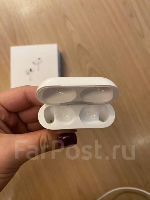 Кейс apple AirPods Pro (2nd generation) оригинал, б/у, в наличии. Цена ...