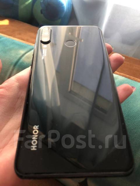 Продам телефон, Honor 20S, 128 гб, черный, 4G LTE, б/у, в наличии. Цена ...