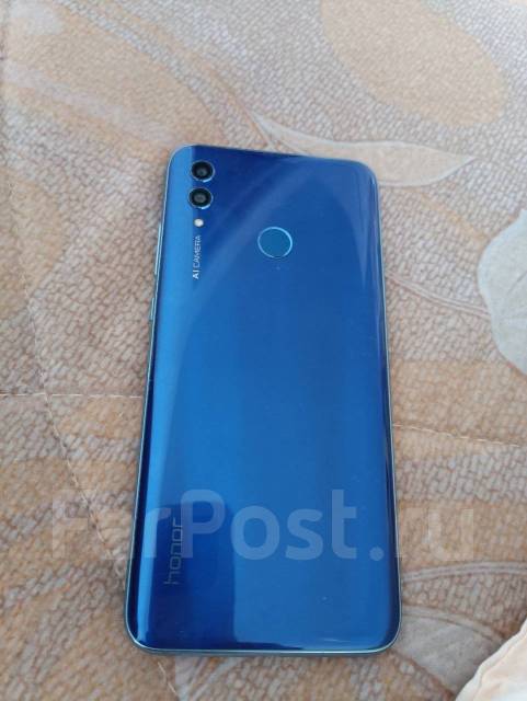 Honor 10 lite, 32 гб, 6.21", моноблок, синий, б/у, в наличии. Цена: 4 ...