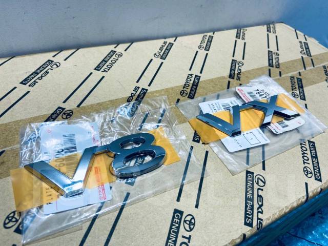 Эмблема крышки багажника Toyota LC 200 15-21 купить в Москве — частное ...