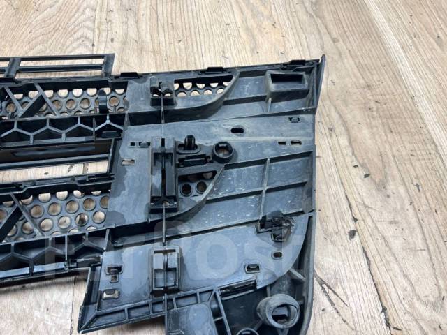 Решетка радитора каркас Mercedes Actros MP4 MP5 купить в Москве по цене ...