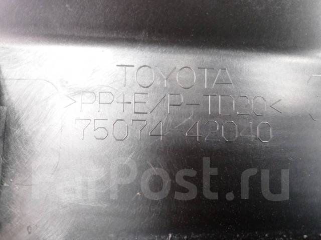 Накладка на дверь Toyota RAV4 2018-н. в. 7507442040 AXAH52, передняя ...