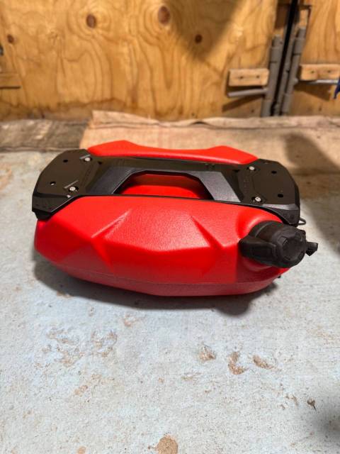 Топливная канистра SEA-DOO LinQ, новый, в наличии. Цена: 14 000₽ во ...