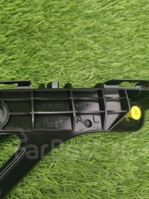 Крепление бампера Lexus Ct200H 5211676011 ZWA10, переднее левое купить ...