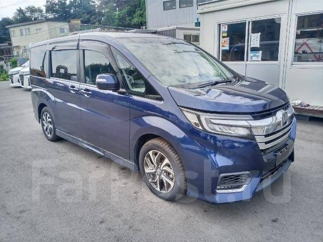 Honda Stepwagon, 2018, RP3, L15B во Владивостоке