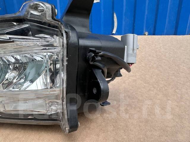 Туманка левая (Противотуманная фара) Lexus NX200,nx300, nx300h рестайл ...