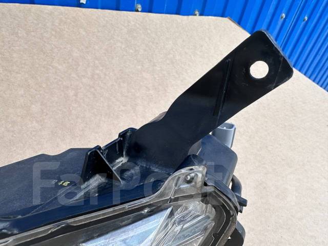 Туманка левая (Противотуманная фара) Lexus NX200,nx300, nx300h рестайл ...