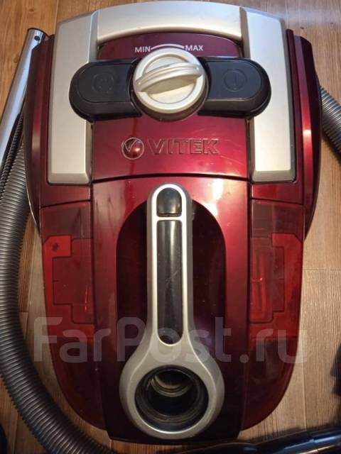 Пылесос Vitek VT-1833 G/PR/R Аквафильтр, б/у, в наличии. Цена: 4 500 ...