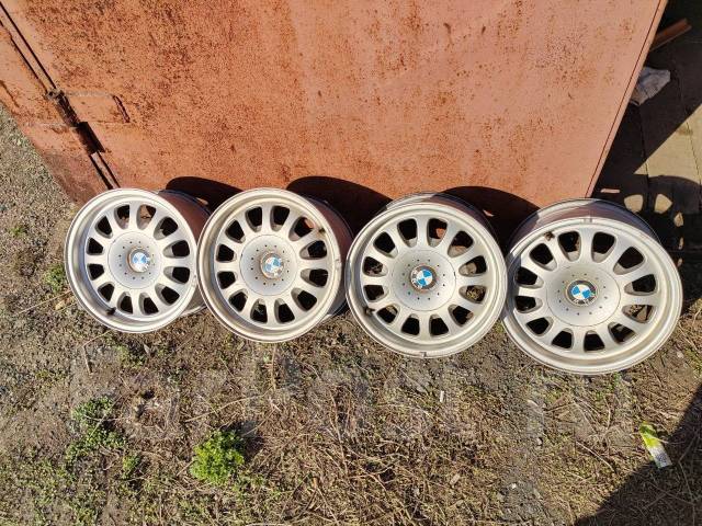 Продам комплект литых дисков BMW R15, 15", 1 шт, 5x120, 72,6 мм. 4 шт ...