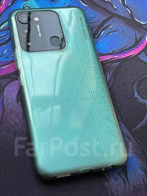Смартфон Tecno Spark 8C 64 Gb, 64 гб, 6.60", моноблок, б/у, в наличии ...