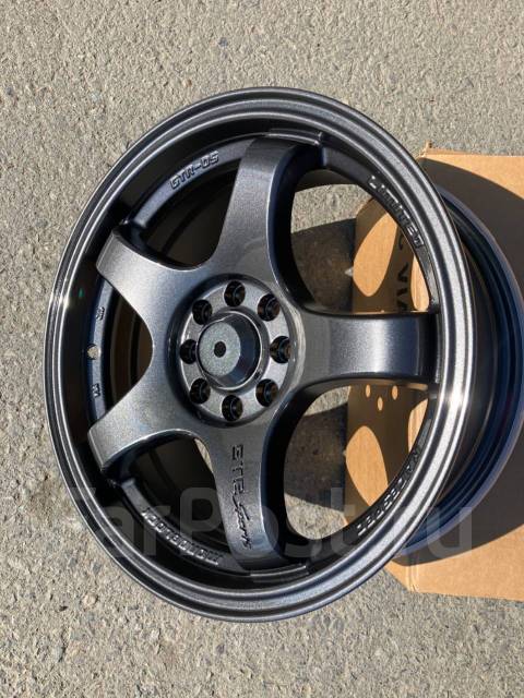 Новые Sakura Wheels, 15", 3 шт, Ширина диска 6.5" Вылет (ET) 35 мм ...