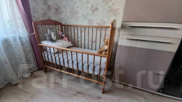 Отдам кроватку во Владивостоке