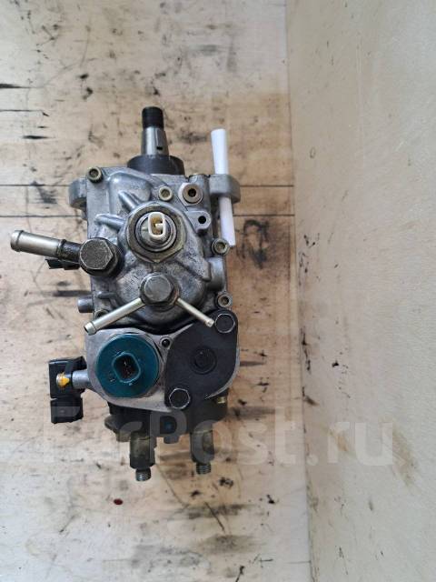 ТНВД Mazda TF tf 098000-0211 TF88 13 800A 098000-2210 TF88 13 800B ...